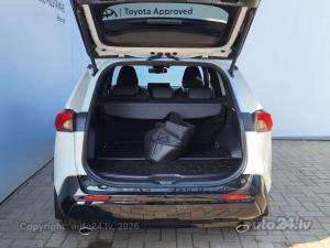 Balts Toyota RAV4 2025 Tallina, ar dzinēja tilpumu 2.49 L un nobraukumu 8 tūkst. km par 47495 €, foto 10 vietnē AUTOMOTO.COM.LV