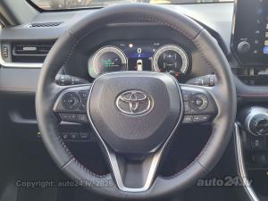 Balts Toyota RAV4 2025 Tallina, ar dzinēja tilpumu 2.49 L un nobraukumu 8 tūkst. km par 47495 €, foto 12 vietnē AUTOMOTO.COM.LV