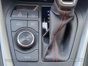 Balts Toyota RAV4 2025 Tallina, ar dzinēja tilpumu 2.49 L un nobraukumu 8 tūkst. km par 47495 €, foto 17 vietnē AUTOMOTO.COM.LV