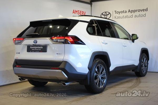 Balts Toyota RAV4 2025 Tallina, ar dzinēja tilpumu 2.50 L un nobraukumu 5 tūkst. km par 40990 €, foto 2 vietnē AUTOMOTO.COM.LV