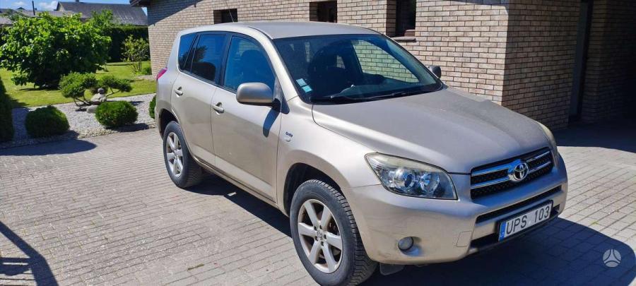 Dzeltens Toyota RAV4 2007 Šilutė, ar dzinēja tilpumu 2.23 L un nobraukumu 259 tūkst. km par 4100 €, foto 4 vietnē AUTOMOTO.COM.LV