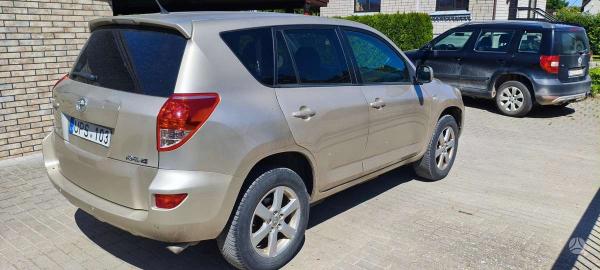 Dzeltens Toyota RAV4 2007 Šilutė, ar dzinēja tilpumu 2.23 L un nobraukumu 259 tūkst. km par 4100 €, foto 4 vietnē AUTOMOTO.COM.LV