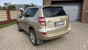 Dzeltens Toyota RAV4 2011 Marijampole, ar dzinēja tilpumu 2.23 L un nobraukumu 222 tūkst. km par 7900 €, foto 5 vietnē AUTOMOTO.COM.LV