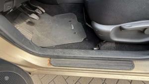 Dzeltens Toyota RAV4 2011 Marijampole, ar dzinēja tilpumu 2.23 L un nobraukumu 222 tūkst. km par 7900 €, foto 12 vietnē AUTOMOTO.COM.LV