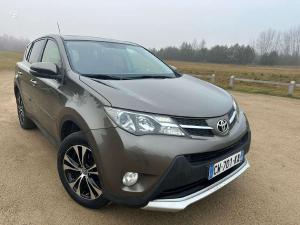 Dzeltens Toyota RAV4 2015 Utena, ar dzinēja tilpumu 2.00 L un nobraukumu 192 tūkst. km par 8150 €, foto  vietnē AUTOMOTO.COM.LV