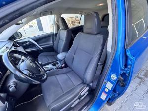 Yellow Toyota RAV4 2016 in Vilnius, with an engine capacity of 0.00 L and mileage of 210 thousand km for 16250 €, photo 20 on AUTOMOTO.COM.LV
