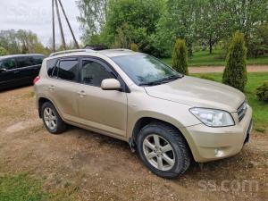 Dzeltens Toyota RAV4 2007 Rīga, ar dzinēja tilpumu 2.00 L un nobraukumu 331 tūkst. km par 4200 €, foto 3 vietnē AUTOMOTO.COM.LV