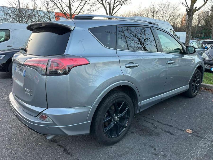 Yellow Toyota RAV4 2019 in Vilnius, with an engine capacity of 0.00 L and mileage of 238 thousand km for 13500 €, photo 4 on AUTOMOTO.COM.LV