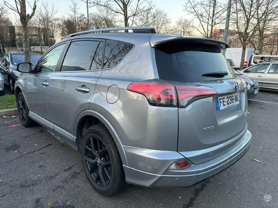 Yellow Toyota RAV4 2019 in Vilnius, with an engine capacity of 0.00 L and mileage of 238 thousand km for 13500 €, photo 5 on AUTOMOTO.COM.LV
