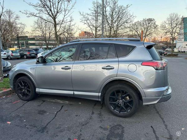 Dzeltens Toyota RAV4 2019 Viļņa, ar dzinēja tilpumu 0.00 L un nobraukumu 238 tūkst. km par 13500 €, foto 6 vietnē AUTOMOTO.COM.LV