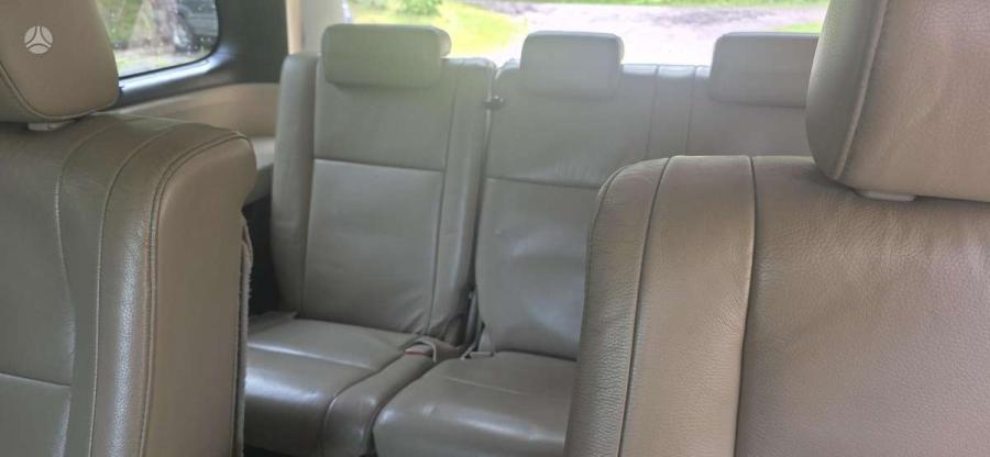 Brūns Toyota Sequoia 2008 Viļņa, ar dzinēja tilpumu 5.66 L un nobraukumu 512 tūkst. km par 19000 €, foto 9 vietnē AUTOMOTO.COM.LV