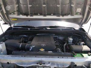 Grey Toyota Sequoia 2017 in Klaipeda, with an engine capacity of 5.70 L and mileage of 317 thousand km for 9300 €, photo 13 on AUTOMOTO.COM.LV
