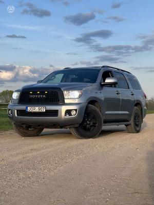 Grey Toyota Sequoia 2010 in Vilnius, with an engine capacity of 5.70 L and mileage of 171 thousand km for 14000 €, photo 6 on AUTOMOTO.COM.LV
