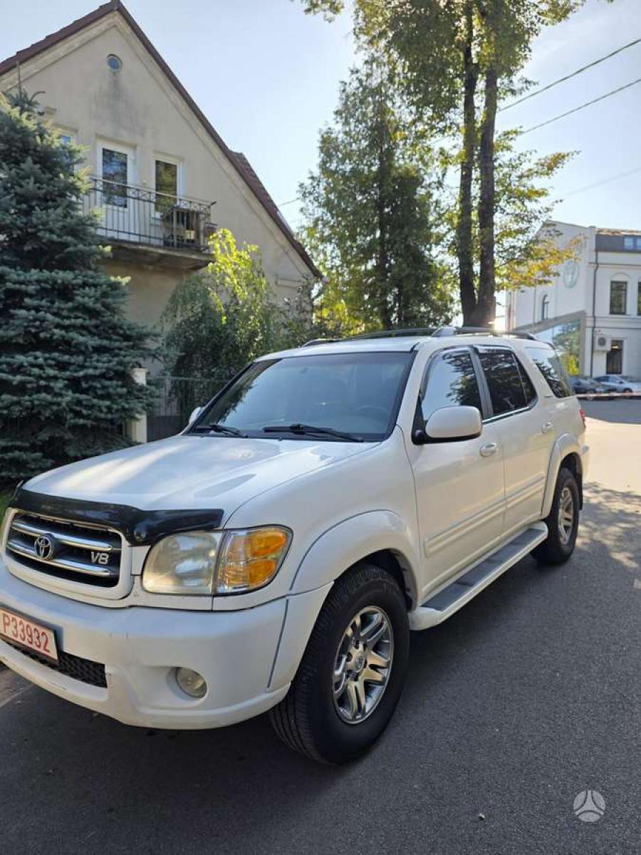 White Toyota Sequoia 2003 in Vilnius, with an engine capacity of 4.66 L and mileage of 270 thousand km for 9500 €, photo 20 on AUTOMOTO.COM.LV
