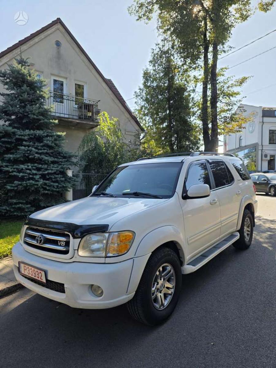 White Toyota Sequoia 2003 in Vilnius, with an engine capacity of 4.66 L and mileage of 270 thousand km for 9500 €, photo 4 on AUTOMOTO.COM.LV