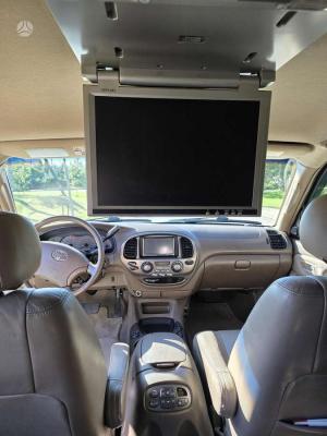 White Toyota Sequoia 2003 in Vilnius, with an engine capacity of 4.66 L and mileage of 270 thousand km for 9500 €, photo 55 on AUTOMOTO.COM.LV