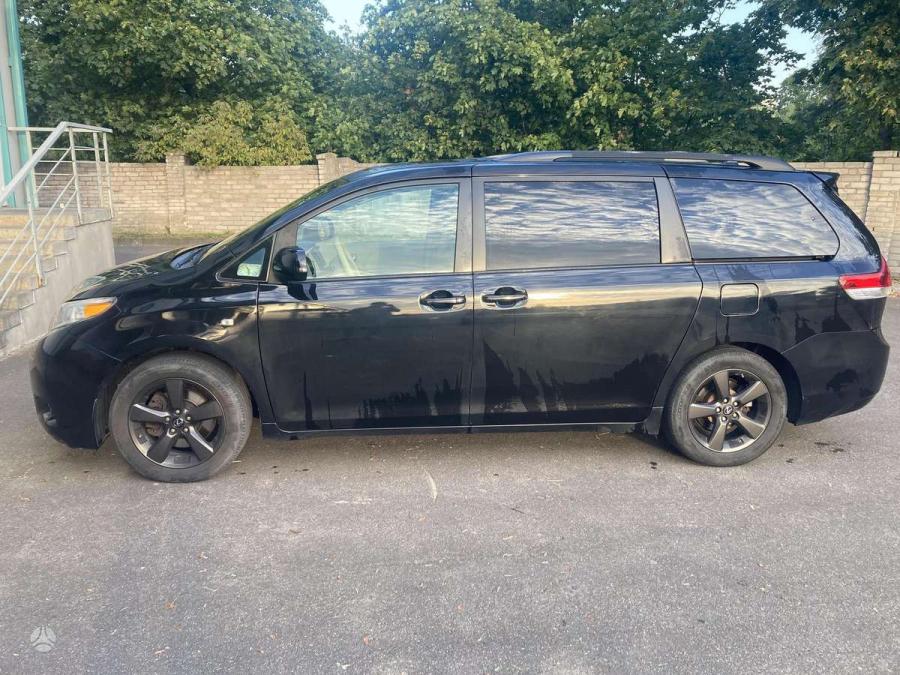 Melns Toyota Sienna 2012 Viļņa, ar dzinēja tilpumu 3.46 L un nobraukumu 365 tūkst. km par 10500 €, foto 6 vietnē AUTOMOTO.COM.LV