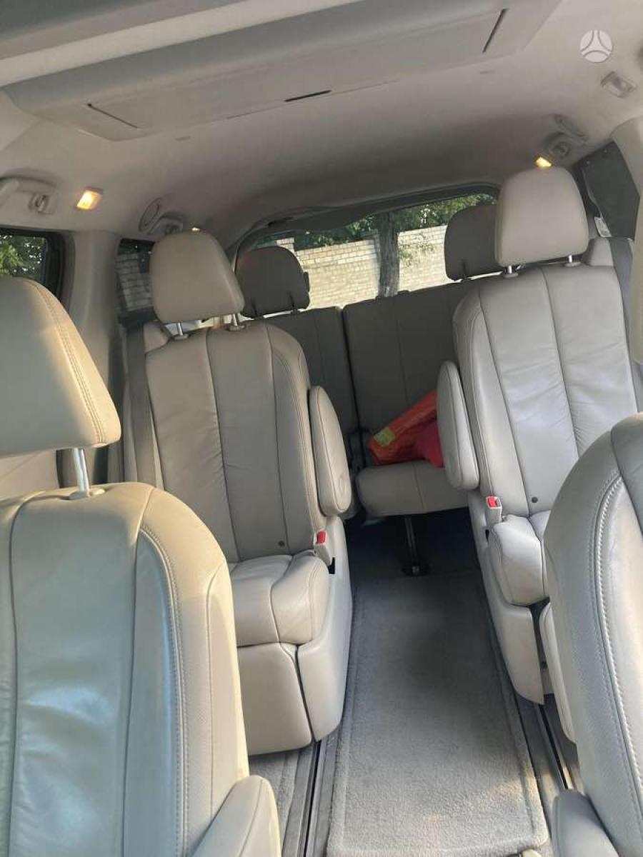 Melns Toyota Sienna 2012 Viļņa, ar dzinēja tilpumu 3.46 L un nobraukumu 365 tūkst. km par 10500 €, foto 9 vietnē AUTOMOTO.COM.LV