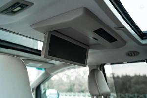 Black Toyota Sienna 2013 in Klaipeda, with an engine capacity of 3.46 L and mileage of 192 thousand km for 18000 €, photo 39 on AUTOMOTO.COM.LV