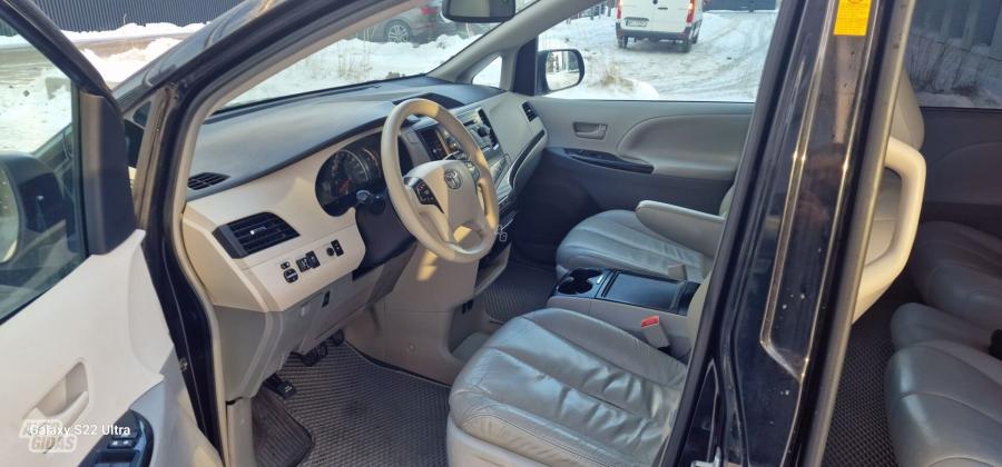 Melns Toyota Sienna 2014 Viļņa, ar dzinēja tilpumu 3.50 L un nobraukumu 235 tūkst. km par 15500 €, foto 12 vietnē AUTOMOTO.COM.LV