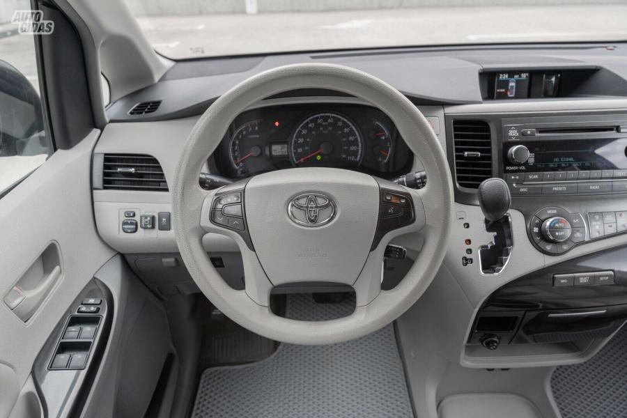 Melns Toyota Sienna 2014 Viļņa, ar dzinēja tilpumu 3.50 L un nobraukumu 235 tūkst. km par 13900 €, foto 15 vietnē AUTOMOTO.COM.LV