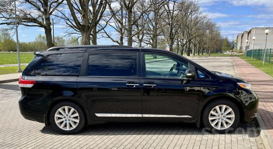 Melns Toyota Sienna 2014 Valmiera, ar dzinēja tilpumu 3.50 L un nobraukumu 170 tūkst. km par 12400 €, foto 10 vietnē AUTOMOTO.COM.LV