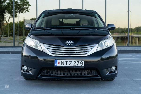 Melns Toyota Sienna 2016 Klaipėda, ar dzinēja tilpumu 3.46 L un nobraukumu 192 tūkst. km par 18000 €, foto 3 vietnē AUTOMOTO.COM.LV