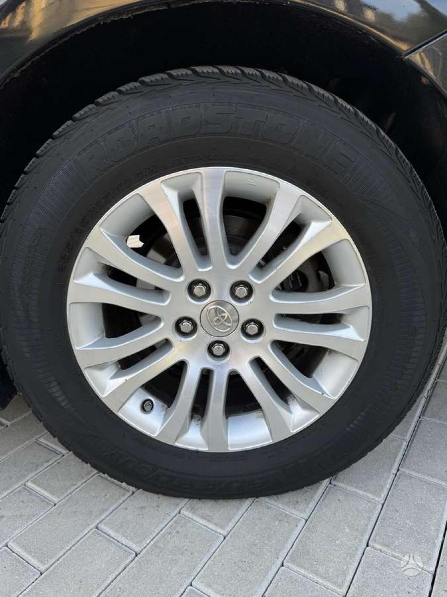 Melns Toyota Sienna 2016 Viļņa, ar dzinēja tilpumu 3.46 L un nobraukumu 228 tūkst. km par 13700 €, foto 7 vietnē AUTOMOTO.COM.LV