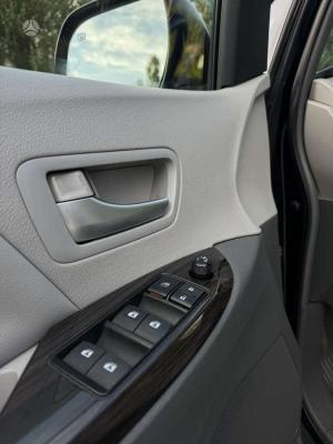 Melns Toyota Sienna 2016 Viļņa, ar dzinēja tilpumu 3.46 L un nobraukumu 228 tūkst. km par 13700 €, foto 12 vietnē AUTOMOTO.COM.LV