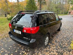 Melns Toyota Sienna 2008 Tallina, ar dzinēja tilpumu 3.50 L un nobraukumu 154 tūkst. km par 4500 €, foto 4 vietnē AUTOMOTO.COM.LV