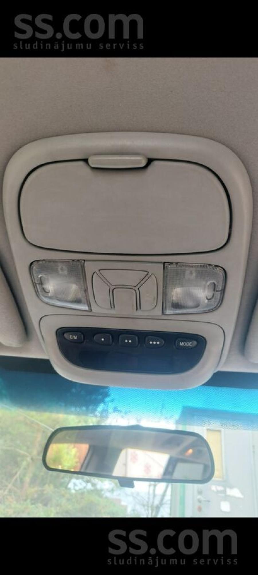 Zils Toyota Sienna 2004 Rīga, ar dzinēja tilpumu 3.30 L un nobraukumu 256 tūkst. km par 3800 €, foto 14 vietnē AUTOMOTO.COM.LV