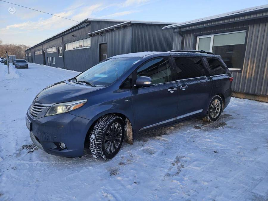 Zils Toyota Sienna 2015 Šauļi, ar dzinēja tilpumu 3.50 L un nobraukumu 292 tūkst. km par 14000 €, foto 1 vietnē AUTOMOTO.COM.LV