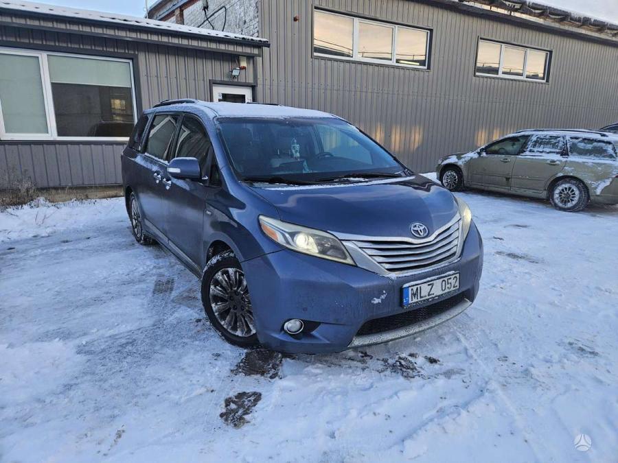 Zils Toyota Sienna 2015 Šauļi, ar dzinēja tilpumu 3.50 L un nobraukumu 292 tūkst. km par 14000 €, foto 2 vietnē AUTOMOTO.COM.LV