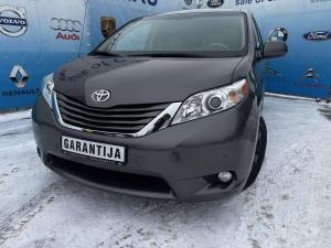 Brown Toyota Sienna 2014 in Siauliai, with an engine capacity of 3.46 L and mileage of 209 thousand km for 12900 €, photo 2 on AUTOMOTO.COM.LV