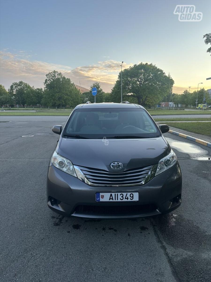 Toyota Sienna 2014 in Klaipeda, with an engine capacity of 3.50 L and mileage of 200 thousand km for 12000 €, photo 3 on AUTOMOTO.COM.LV