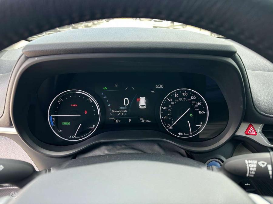 Pelēks Toyota Sienna 2022 Šauļi, ar dzinēja tilpumu 2.50 L un nobraukumu 44 tūkst. km par 47900 €, foto 22 vietnē AUTOMOTO.COM.LV
