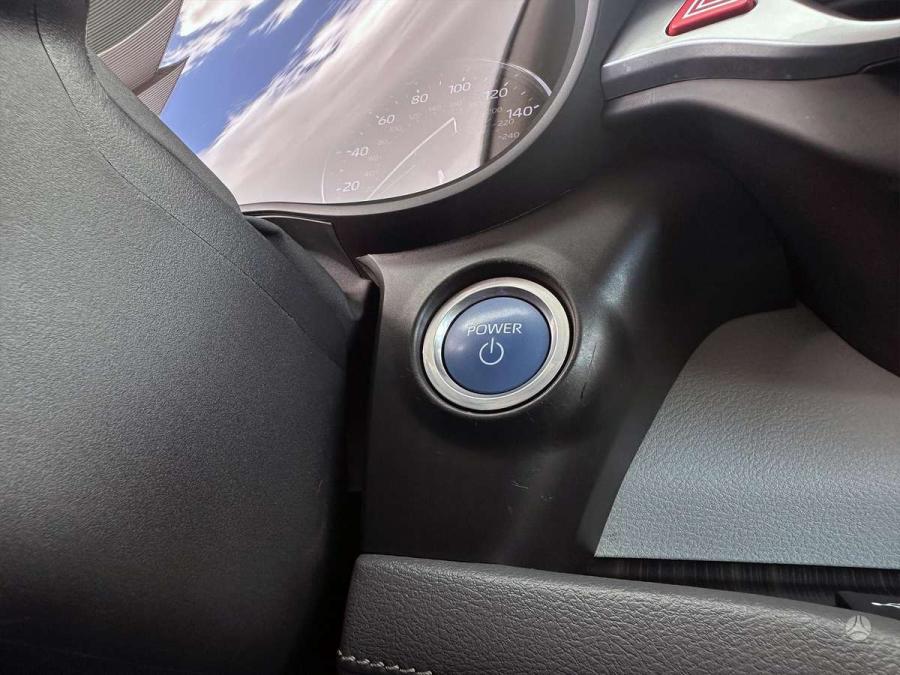 Pelēks Toyota Sienna 2022 Šauļi, ar dzinēja tilpumu 2.50 L un nobraukumu 44 tūkst. km par 47900 €, foto 27 vietnē AUTOMOTO.COM.LV