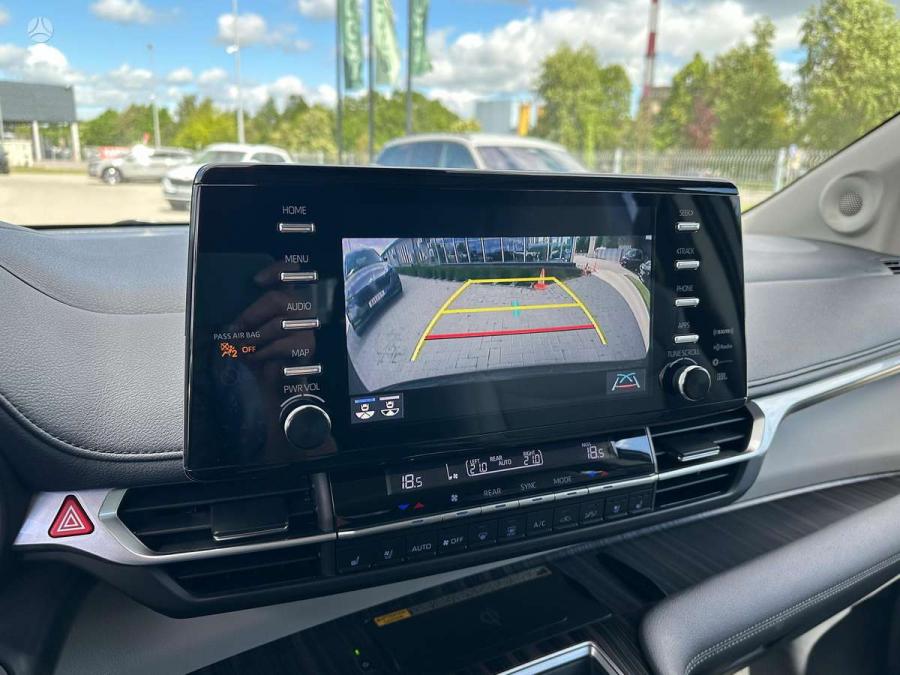 Pelēks Toyota Sienna 2022 Šauļi, ar dzinēja tilpumu 2.50 L un nobraukumu 44 tūkst. km par 47900 €, foto 29 vietnē AUTOMOTO.COM.LV