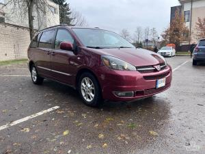 Toyota Sienna 2004 Tauragė, ar dzinēja tilpumu 3.30 L un nobraukumu 250 tūkst. km par 5200 €, foto  vietnē AUTOMOTO.COM.LV