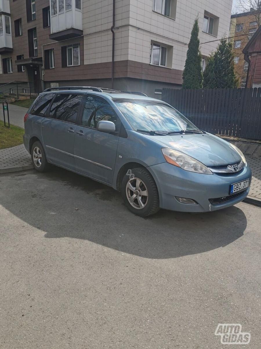 Toyota Sienna 2008 Šauļi, ar dzinēja tilpumu 3.50 L un nobraukumu 426 tūkst. km par 5200 €, foto 4 vietnē AUTOMOTO.COM.LV