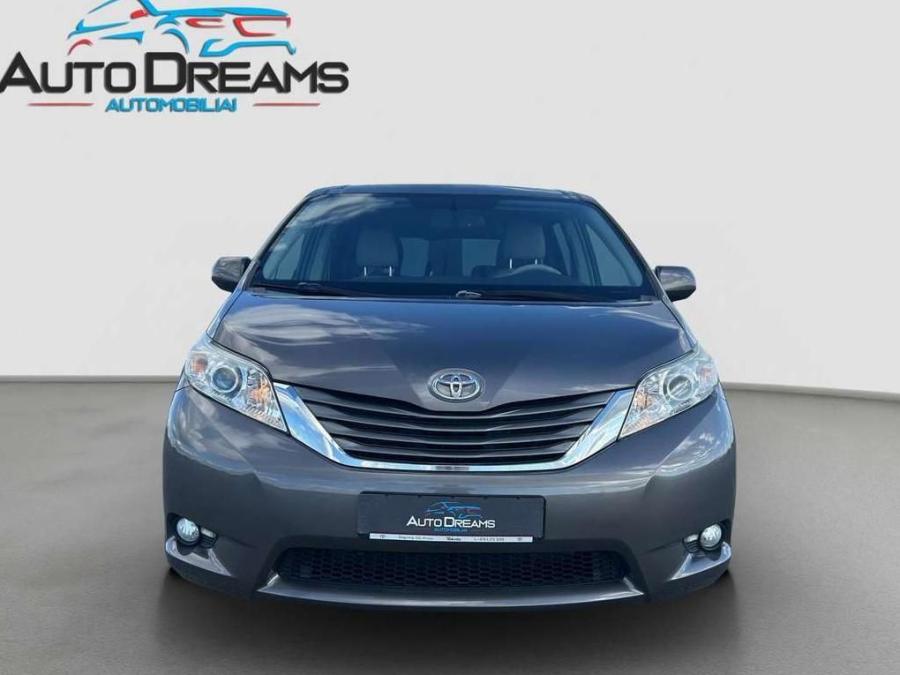 Toyota Sienna 2014 Viļņa, ar dzinēja tilpumu 3.46 L un nobraukumu 73 tūkst. km par 19000 €, foto 4 vietnē AUTOMOTO.COM.LV
