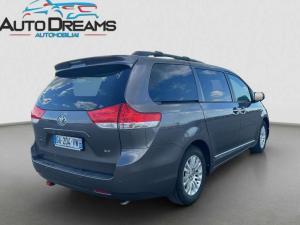 Toyota Sienna 2014 in Vilnius, with an engine capacity of 3.46 L and mileage of 73 thousand km for 19000 €, photo 6 on AUTOMOTO.COM.LV