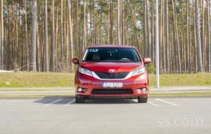 Sarkans Toyota Sienna 2013 Rīga, ar dzinēja tilpumu 3.50 L un nobraukumu 185 tūkst. km par 9490 €, foto 4 vietnē AUTOMOTO.COM.LV