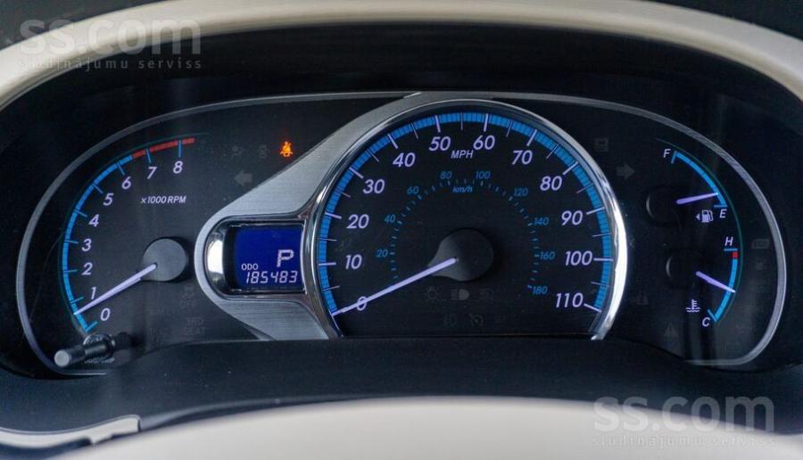 Sarkans Toyota Sienna 2013 Rīga, ar dzinēja tilpumu 3.50 L un nobraukumu 185 tūkst. km par 9490 €, foto 29 vietnē AUTOMOTO.COM.LV