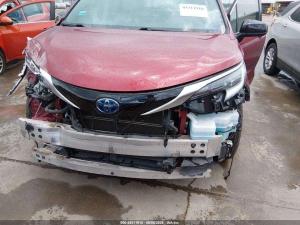 Sarkans Toyota Sienna 2022 Šauļi, ar dzinēja tilpumu 2.50 L un nobraukumu 109 tūkst. km par 23000 €, foto 5 vietnē AUTOMOTO.COM.LV