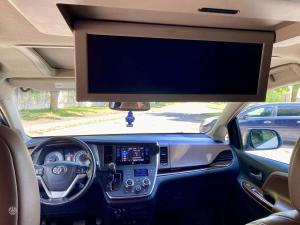 Balts Toyota Sienna 2015 Šauļi, ar dzinēja tilpumu 3.50 L un nobraukumu 202 tūkst. km par 18750 €, foto 19 vietnē AUTOMOTO.COM.LV