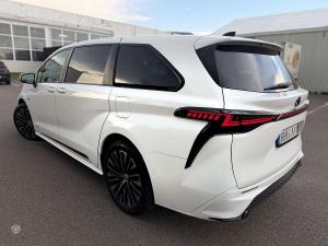 Balts Toyota Sienna 2021 Viļņa, ar dzinēja tilpumu 2.50 L un nobraukumu 158 tūkst. km par 35500 €, foto 5 vietnē AUTOMOTO.COM.LV