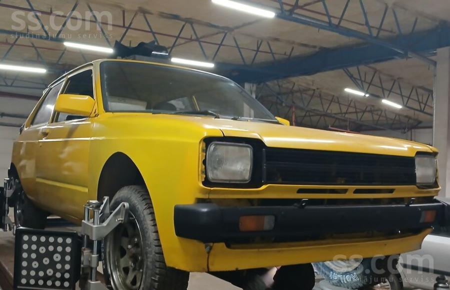 Yellow Toyota Starlet 1980 in Riga, with an engine capacity of 1.30 L and mileage of 265 thousand km for 1800 €, photo 3 on AUTOMOTO.COM.LV