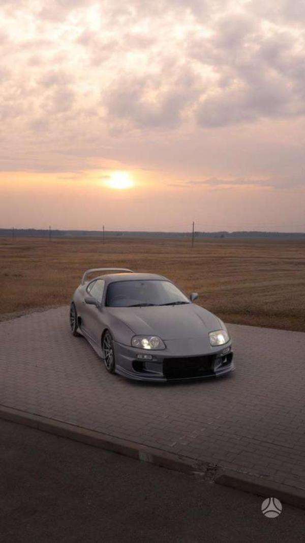 Pelēks Toyota Supra 1996 Viļņa, ar dzinēja tilpumu 3.00 L un nobraukumu 100 tūkst. km par 40000 €, foto 1 vietnē AUTOMOTO.COM.LV