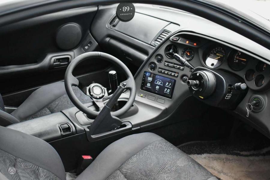 Grey Toyota Supra 1996 in Vilnius, with an engine capacity of 3.00 L and mileage of 100 thousand km for 40000 €, photo 8 on AUTOMOTO.COM.LV